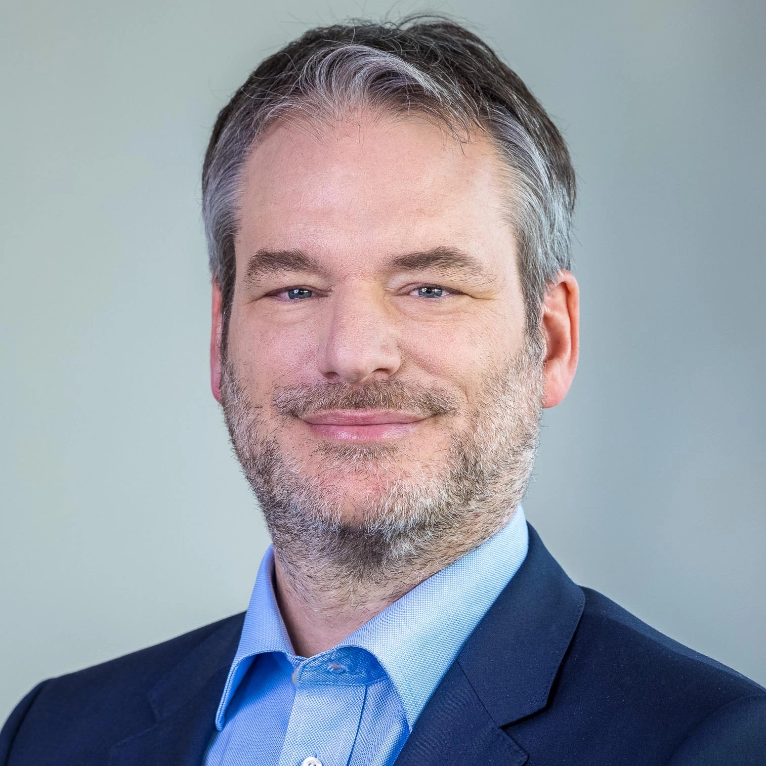 Life & Health Reinsurance | Swiss Re